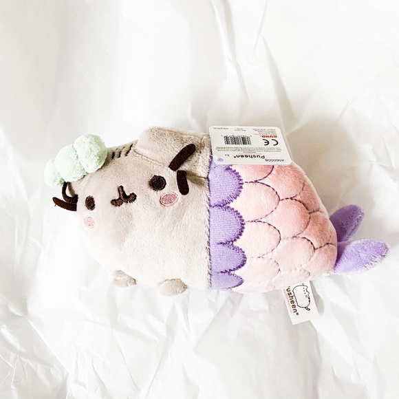 Gund | Accents | Gund Pusheen The Cat Mermaid With Green Spiral Shell ...